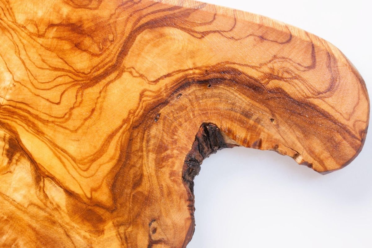 Using olive wood products? How to care for and extend their lifetime ...