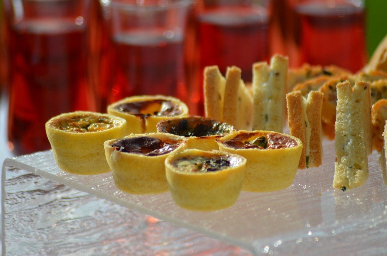 Easy, Simple Dinner Party Starters (13) – Best For Beginners - Whaley Cooks